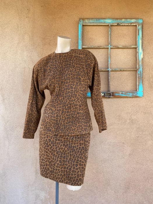 1980s Leopard Print Leather Suit 2 PC US2 4 W26 | Fashion Conservatory
