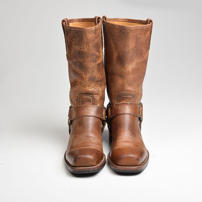 frye engineer boots brown