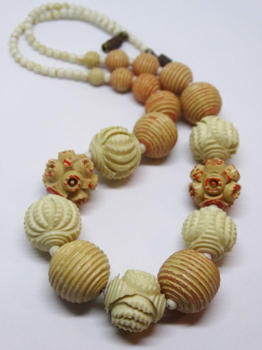 1930s Carved Celluloid Over Dyed Bead Necklace Deco Period Choker ...