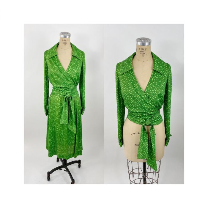 1970s green polka dot blouse and skirt set by Act III wrap top Size M ...
