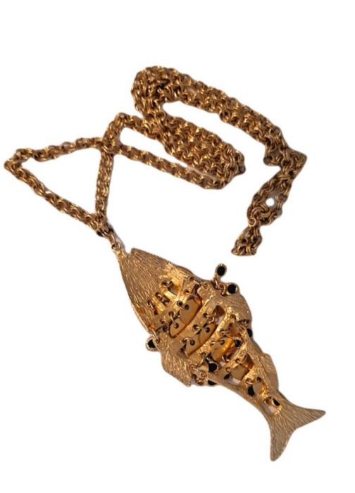 1970s Gold Metal Fish Pendant Reticulated Long Necklace | Fashion ...
