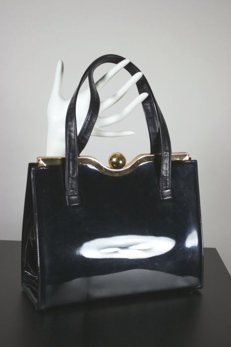 Black patent vinyl frame handbag 1960s purse top handles | Fashion ...
