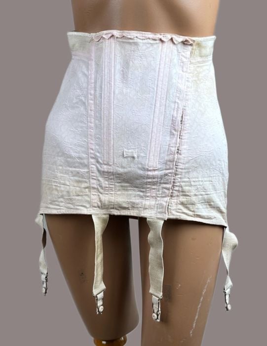 Vintage 1940s Pink Cotton Damask Open Bottom Girdle Corset with Boning ...